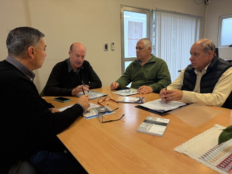 El rector Parmetler encabezó la reunión sobre el Plan Estratégico: “Es ...